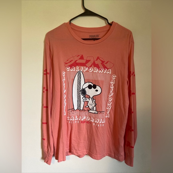 Peanuts | Tops | Peanuts Snoopy Surfer Malibu Beach Japanese Writing ...